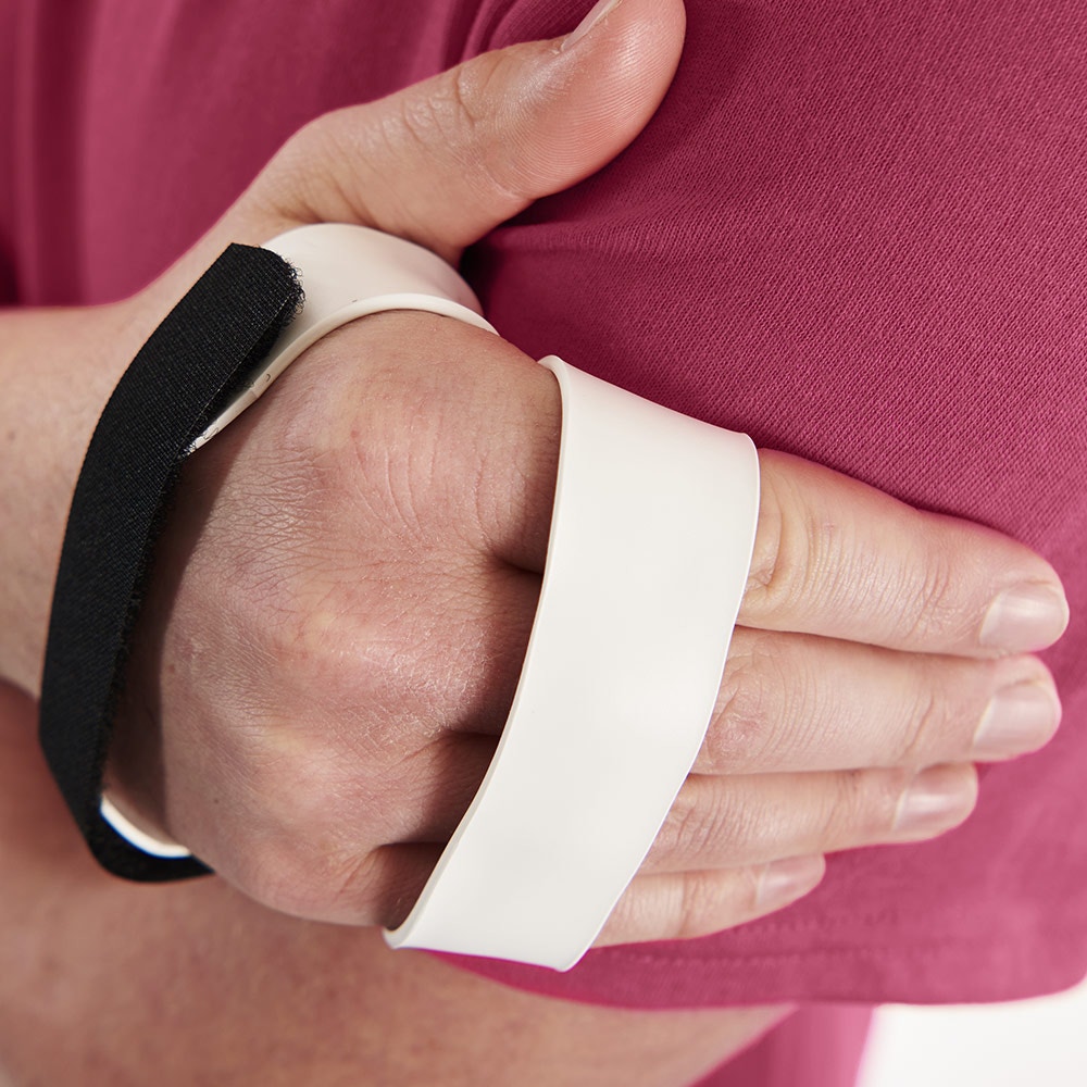 Rolyan Aquaplast Splinting Material | Moderate Conformability ...